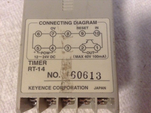KEYENCE Rt-14 48mm 4-digit Single Stage Preset DC Power Supply LED ...