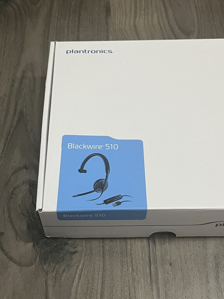 Plantronics BLACKWIRE C520 88860-01 Headset W/ Case NEW Open Box FREE ...