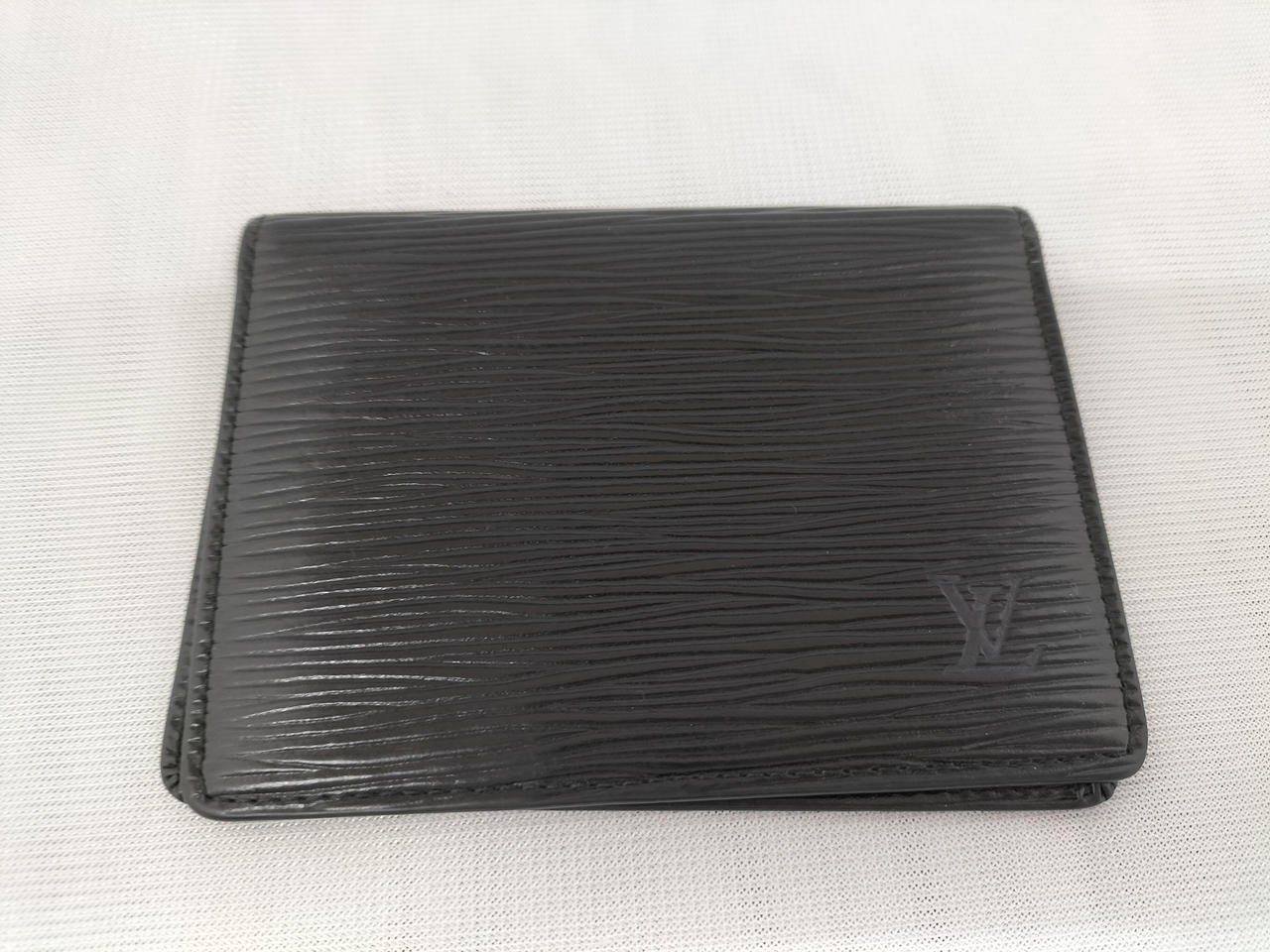 LOUIS VUITTON Model number: M63202 Pass case - Gem