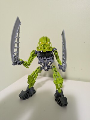 LEGO BIONICLE: Toa Lewa Phantoka (8686) and Tanma (8944) complete sets ...