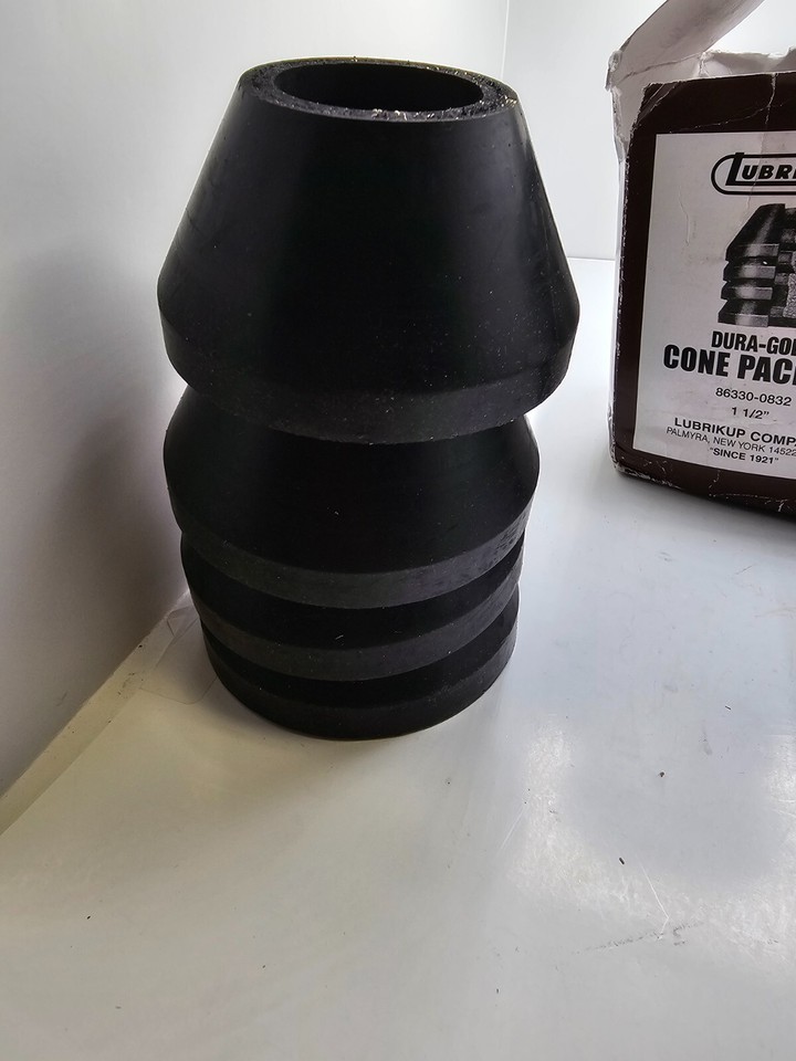 (QTY 2) Cone Packing Size 1-1/2” For Wellhead Stuffing Boxes Gold Flake ...
