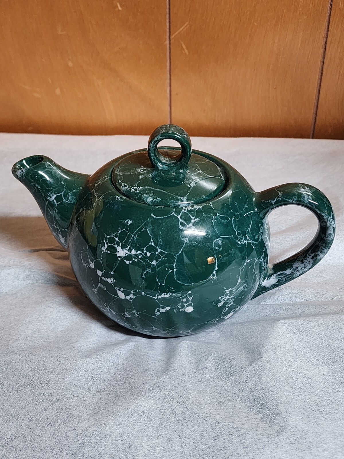 Henriksen Imports Teapot Green/White Marble Design Locking Tab Lid ...