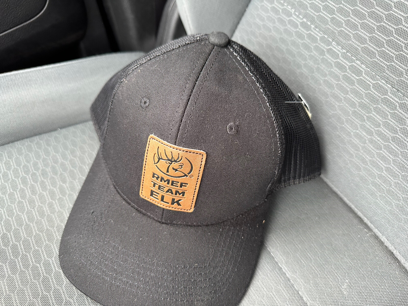 NWT! RMEF Team Elk Embroidered Trucker Baseball Mesh Cap Hat Adjustable ...