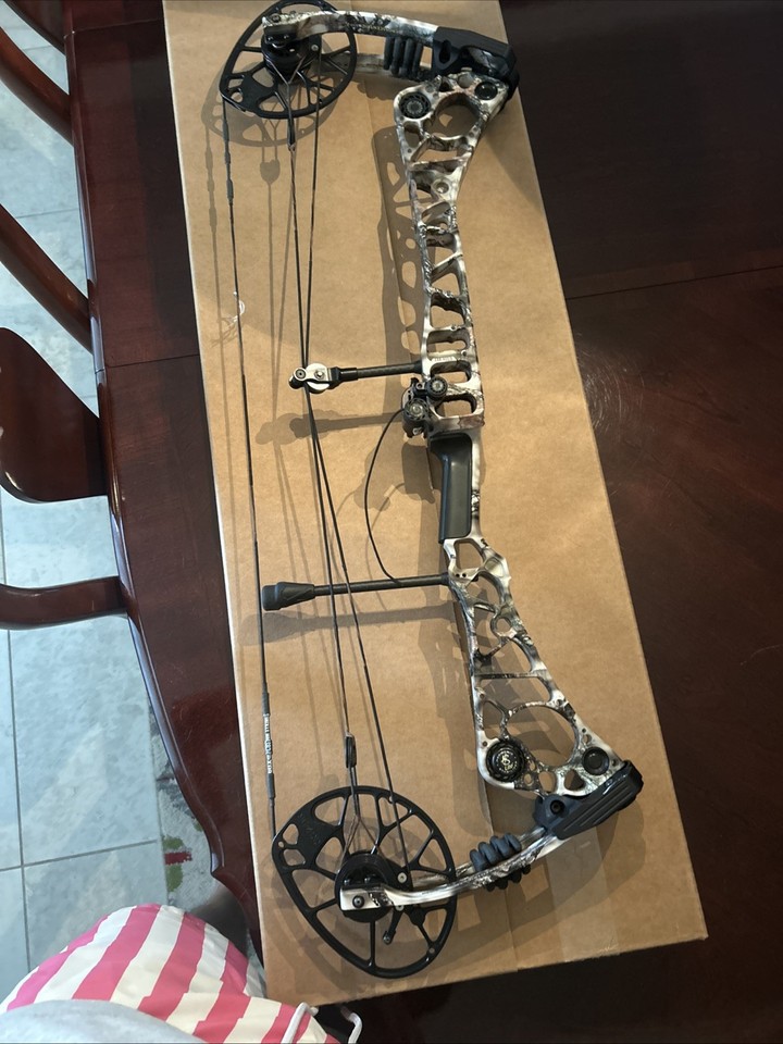 Mathews Halon 32 7 New Strings And Cables! | eBay