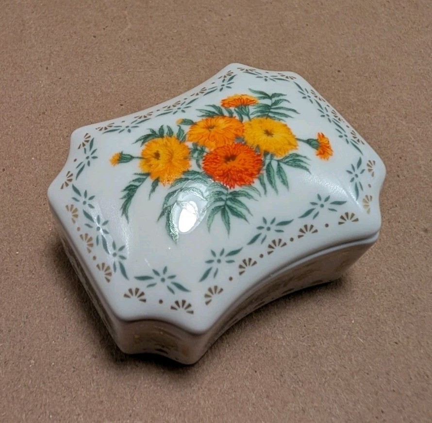 DAR 1981 Limoges Porcelain Marigold Trinket Box Flowers of Colonial ...