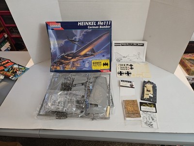 1/48 Monogram Revell Heinkel He 111 WW2 German Bomber Plastic Model Kit ...