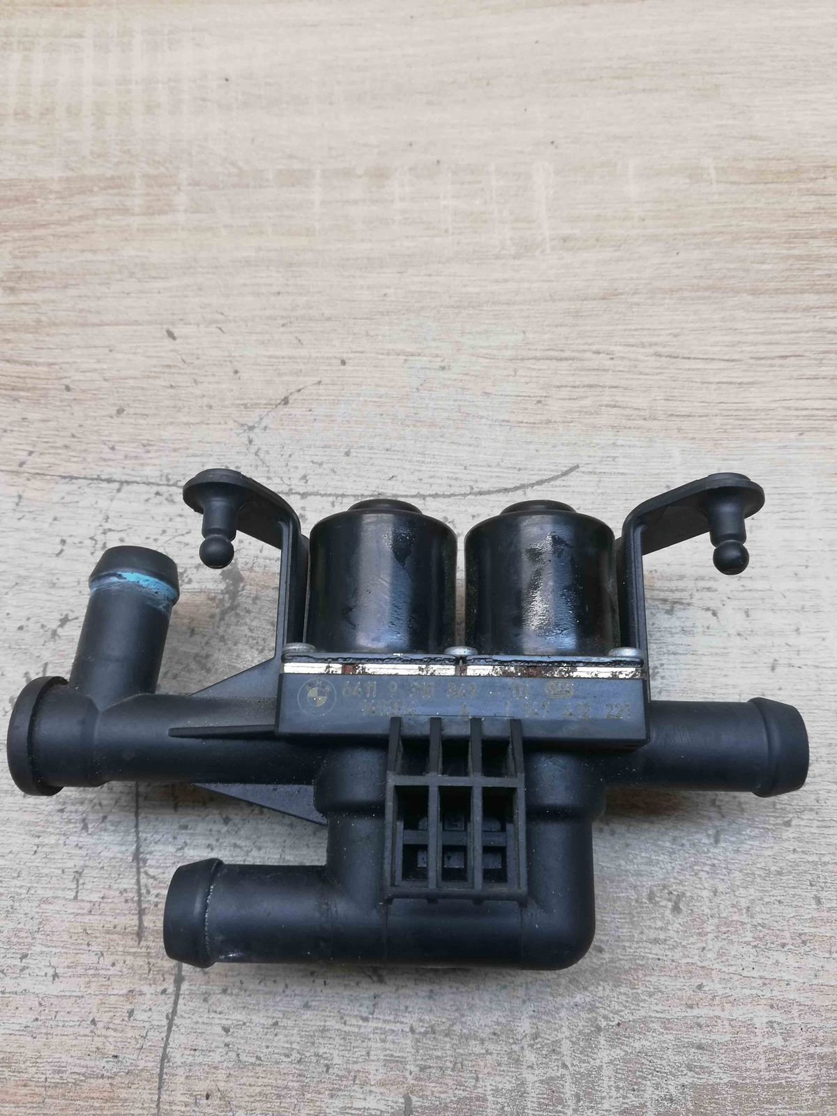 BMW F10 5 Series 9310349 1147412221 Heater Valve Control Hot Water ...