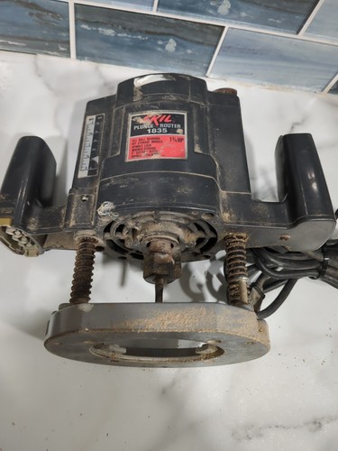 Skil Classic Series 1-3/4 HP Plunge Router Model 1835 TYPE 1 ROUTER ...
