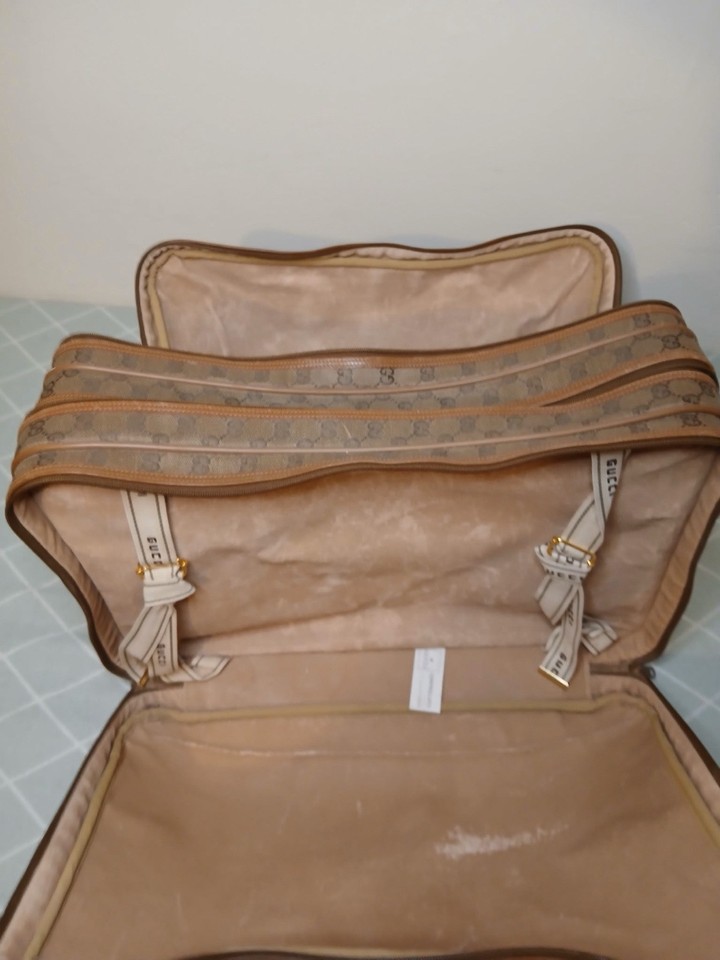 GUCCI TRAVEL BAG CONTROLLATO SZ 20” X 13” | eBay