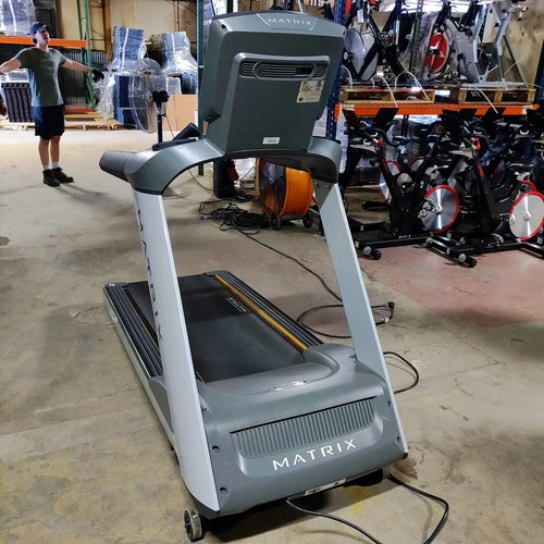 Matrix T7Xe Treadmill | eBay