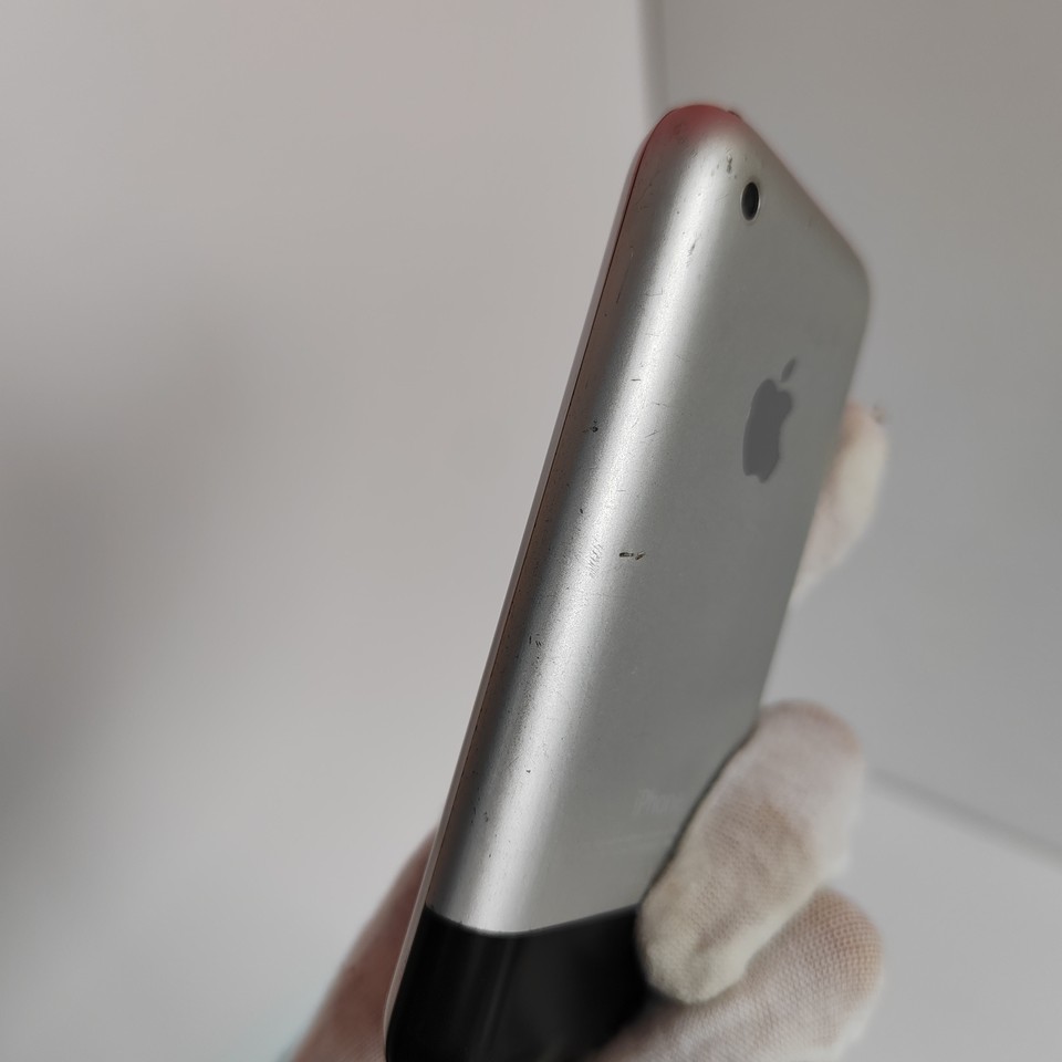 Apple iPhone 1st gen (iPhone 2G) 8GB very perfect 2MP 3.5" iOS | eBay