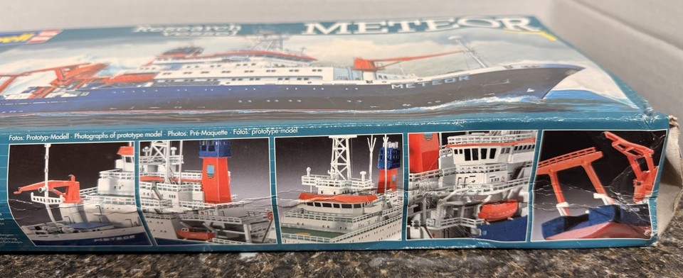 REVELL GERMAN RESEARCH VESSEL METEOR BOAT SHIP MODEL KIT 1:300 BOXED ...