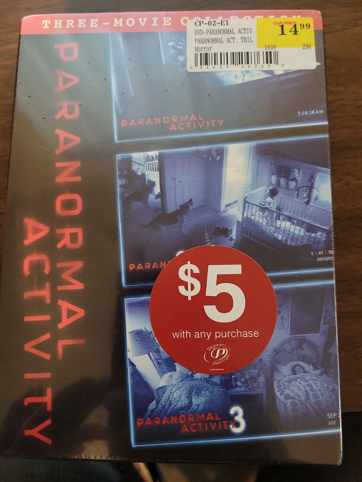 NEW Paranormal Activity Trilogy Gift Set (DVD, 2012, 3-Disc Set) 1, 2 ...