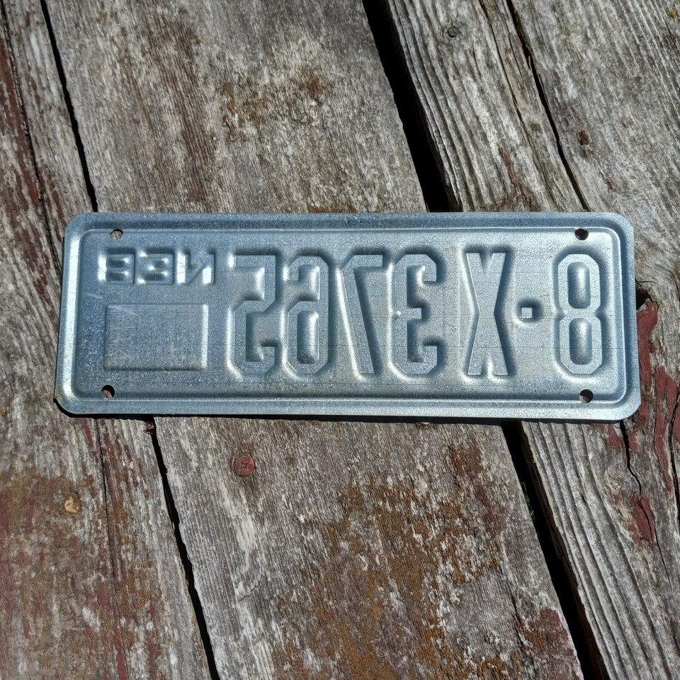 1990 Nebraska TRAILER License Plate - "8-X3765" (red on cream) NEB JUN ...