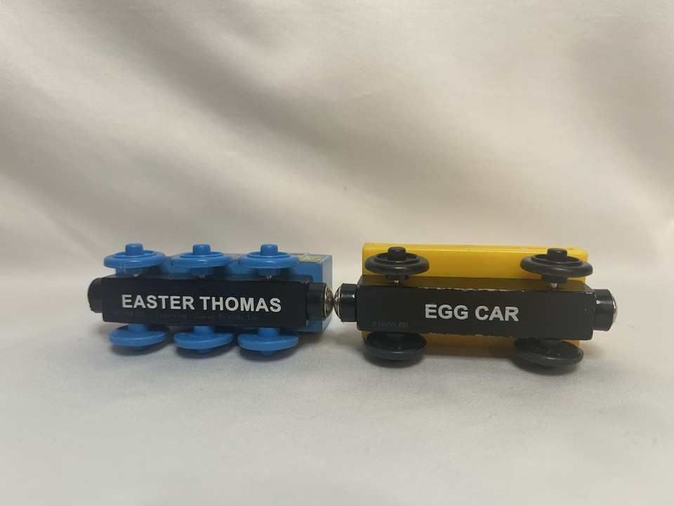 Thomas & Friends Wooden Railway Easter Thomas And Egg Car W/ Cargo ...