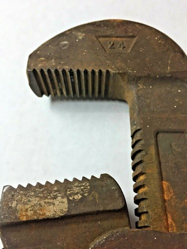 Vintage Trimo Roxbury 24 In Pipe Wrench Adjustable Tool Plumbing ...