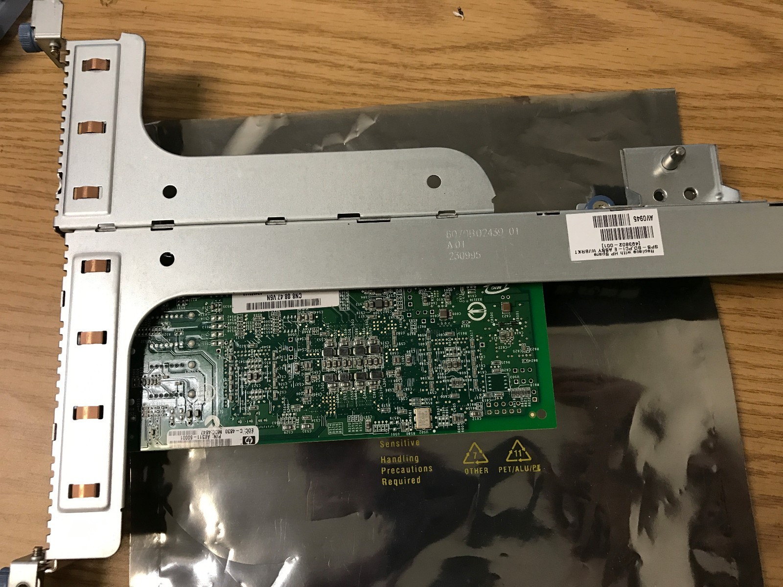 HP 493802-001 Proliant DL360 G6 PCI Board Riser Assy w/ QLE2460 #4051 ...