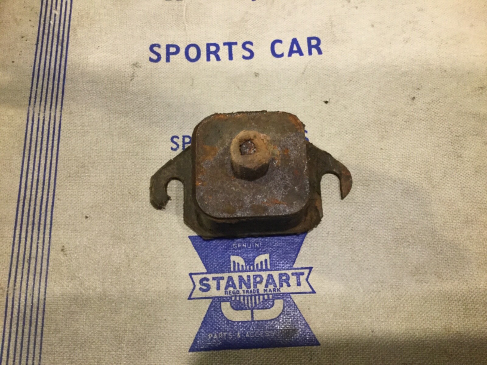 NOS STANPART Engine Mounting 123370. Triumph Herald —3/10— | eBay