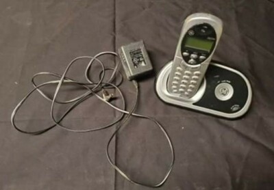 GE 2.4 GHz Digital Multihandset Cordless Telephone 21018GE3 ONE Phone ...