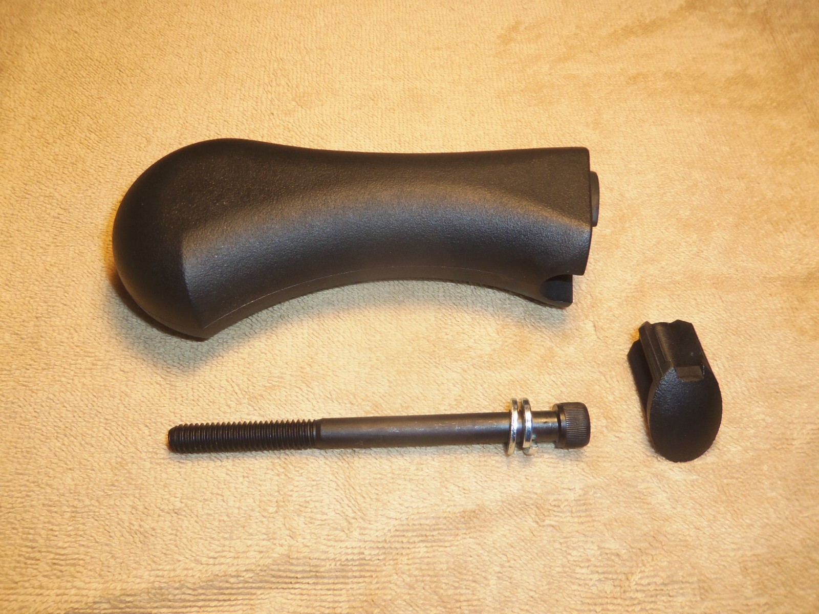 Genuine Shockwave Gen 2 Raptor Grip Mossberg 500 / 590 Shotgun Grip+$2 ...