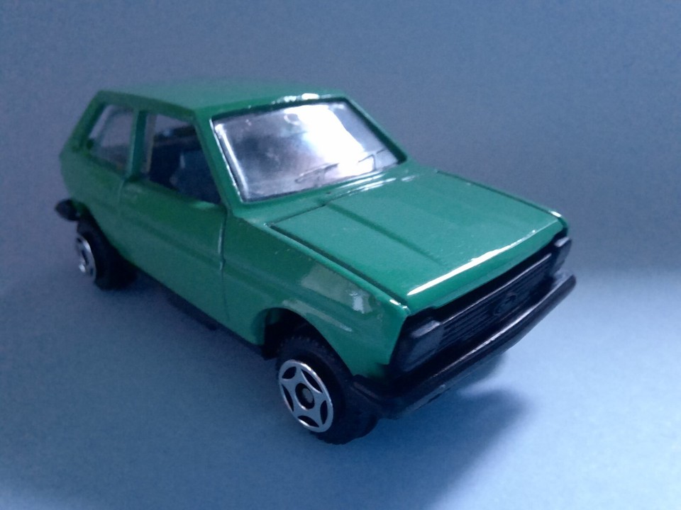 GUISVAL Ford Fiesta MK1 1/64 Made in Spain vintage diecast car coche ...