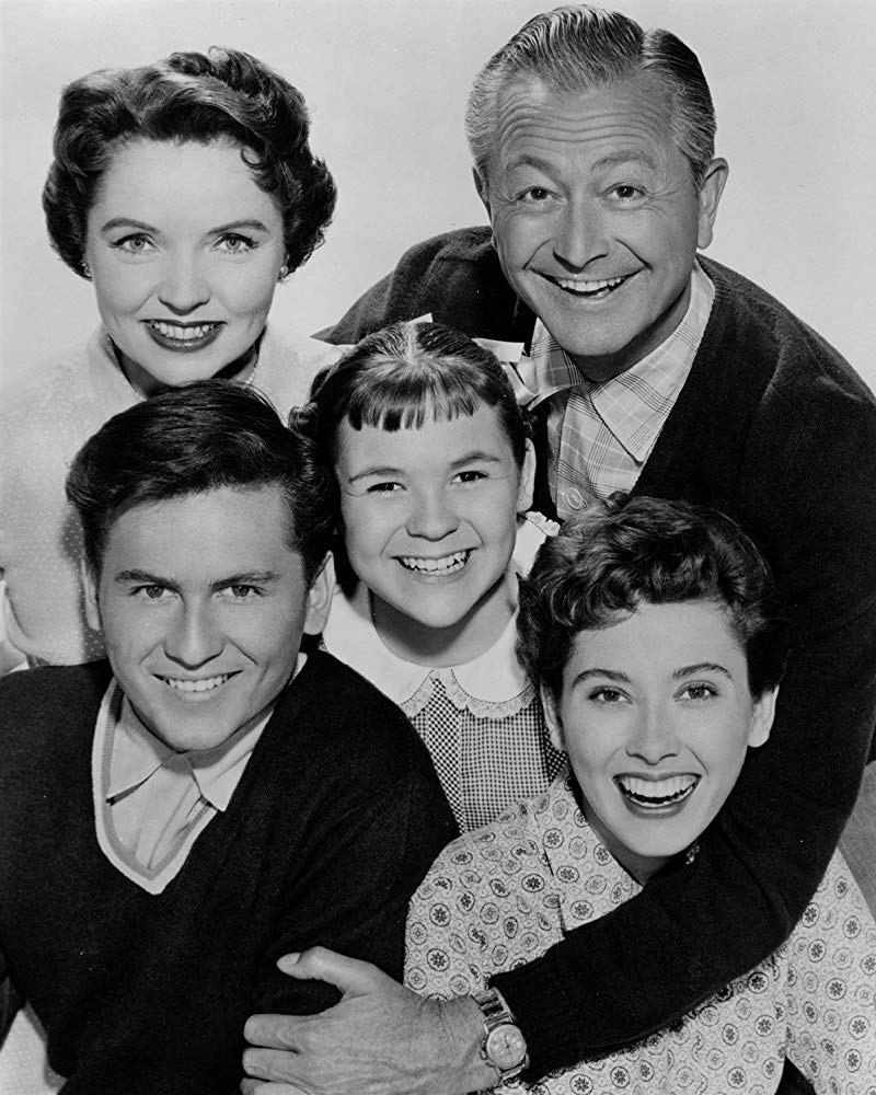 Father Knows Best Cast