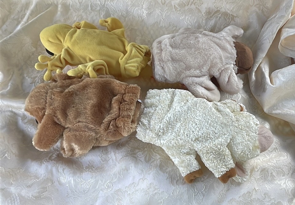 Hand Puppet Puppets Lot of 4 Lizard Lamb Chop 2 Puppy Dogs Plush Caltoy ...