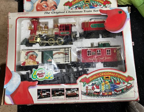 Santa's Christmas Express by NewBright NO 187 Train Holiday Set Vintage ...