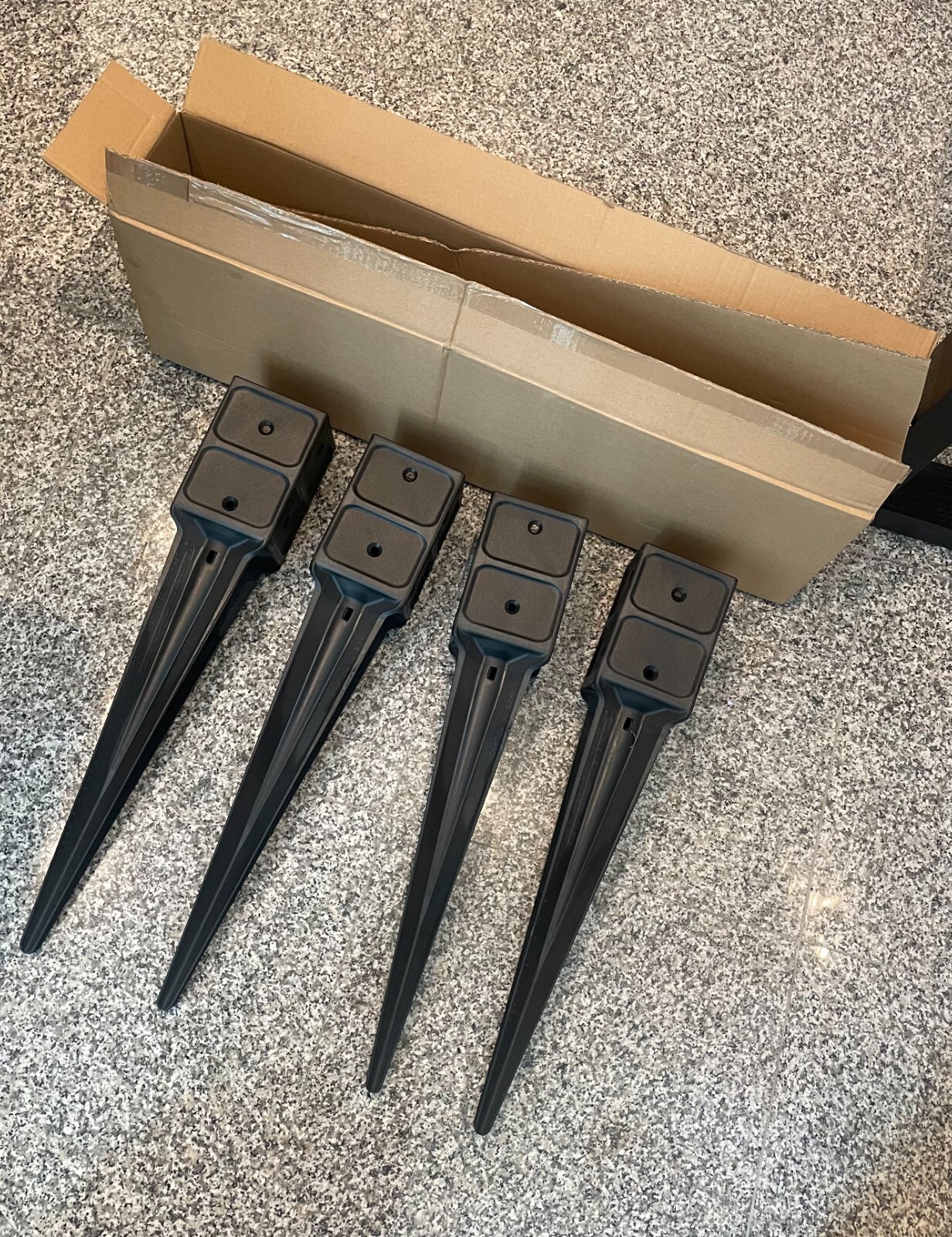 NEW SADDAR ECO COMPOSITE GROUND IN FENCE SQUARE 4"x4" POST ANCHOR SPIKE ...