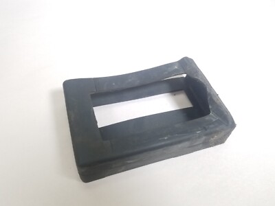 01 Kawasaki VN1500 Vulcan Nomad Rubber ECU Computer Mount Rubber Free ...