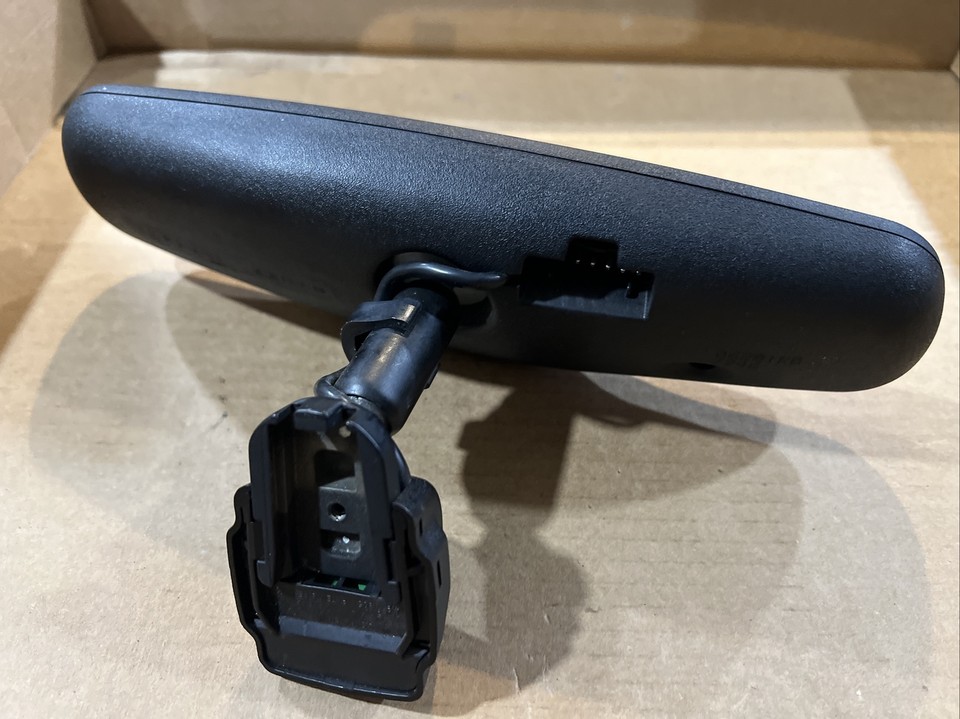 Chevrolet Silverado Tahoe Rear View Mirror Compass Temp Auto Dim ...