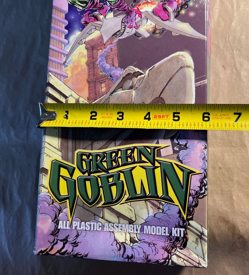 Moebius Plastic Model Kit - The Green Goblin - 2009 - Open Box, Sealed ...