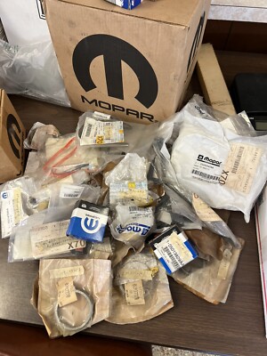 Mopar NOS OEM Chrysler Jeep Parts Lot Large Priority Flat Rate Box Full ...