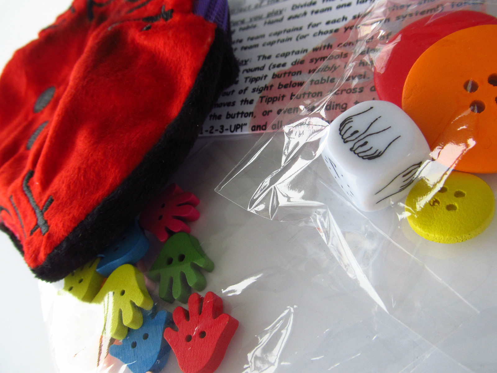 'TIPPIT!' TRADITIONAL CHRISTMAS WEST-COUNTRY BOARD GAME SUITS ALL AGES ...