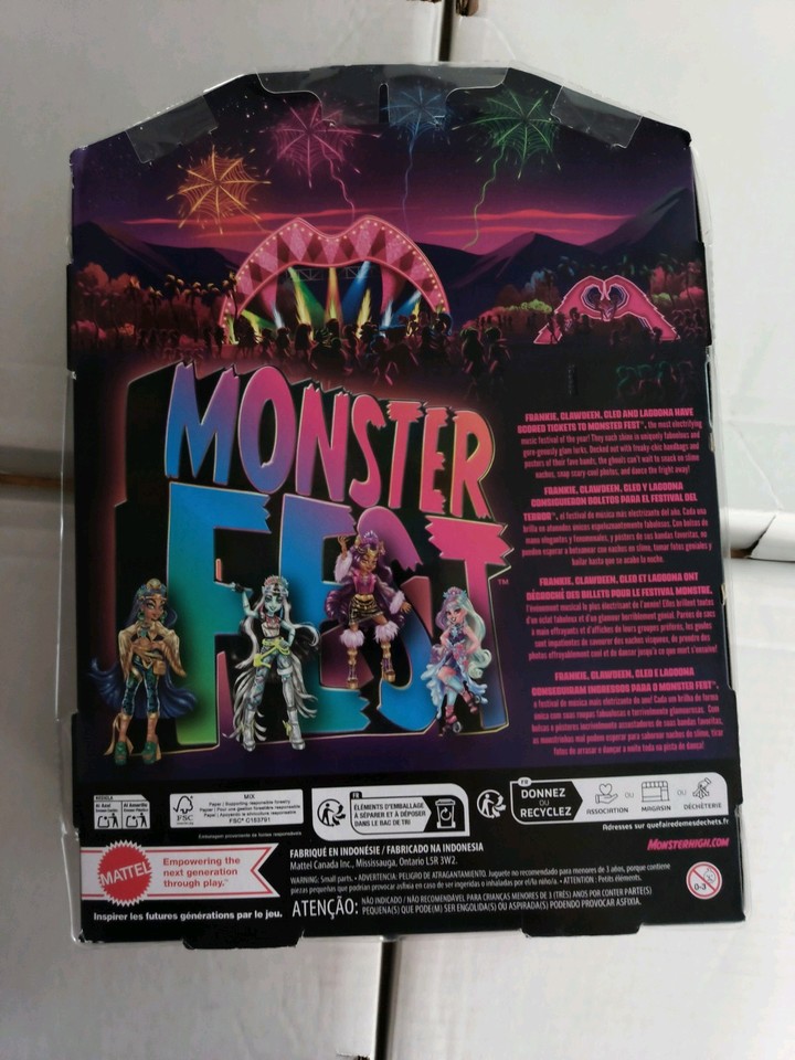 Monster High Monster Fest Cleo De Nile Fashion Doll, Festival Outfit ...