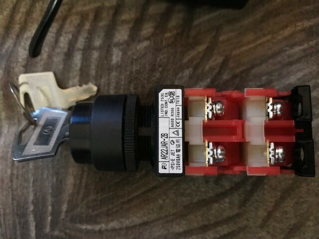 AR22JAR-2B22B FUJI Key Switch for sale online | eBay