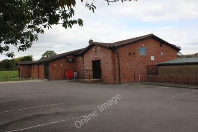 Photo 6x4 Harwell Bowls club Harwell/SU4989 Harwell bowls club which is ...