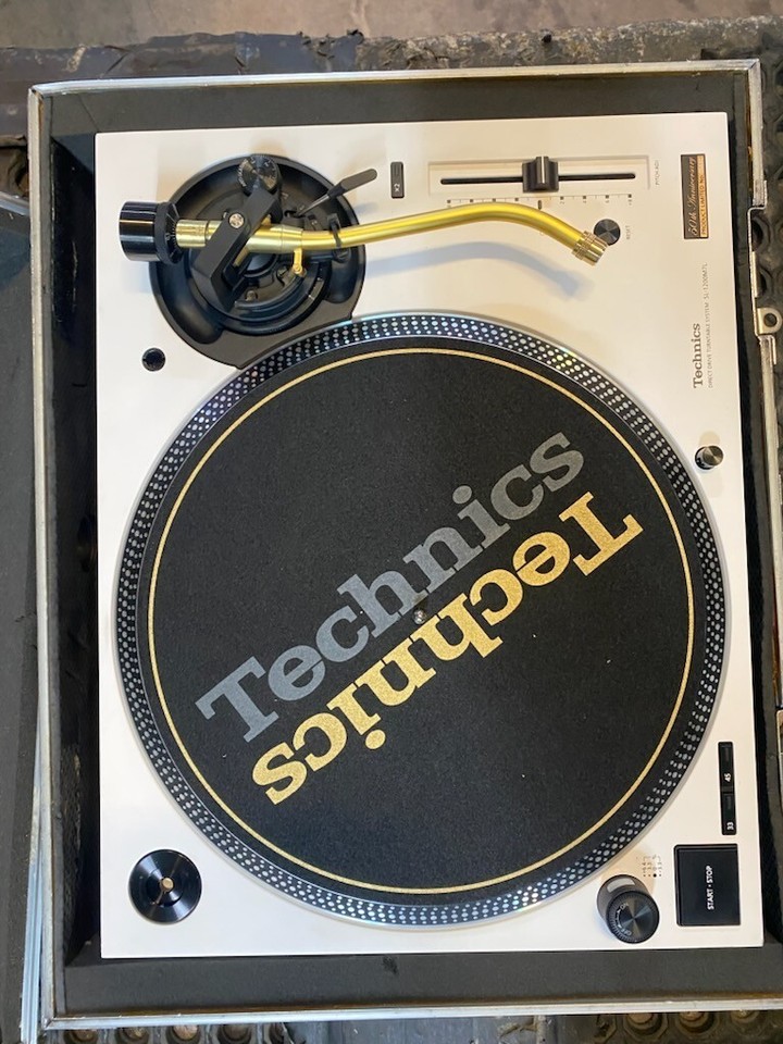 Technics White SL1200MK7 50th Anniversary Edition Turntable (MINT) PAIR ...