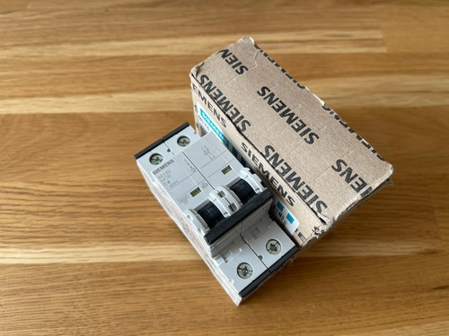 Siemens LS-Schalter 2-polig 5SY6204-7 Leitungsschutzschalter MCB C4 ...