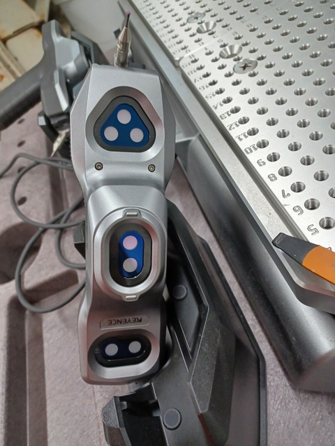 KEYENCE Handheld Probe COORDINATE Measuring Machine CMM Model Xm-1200 ...