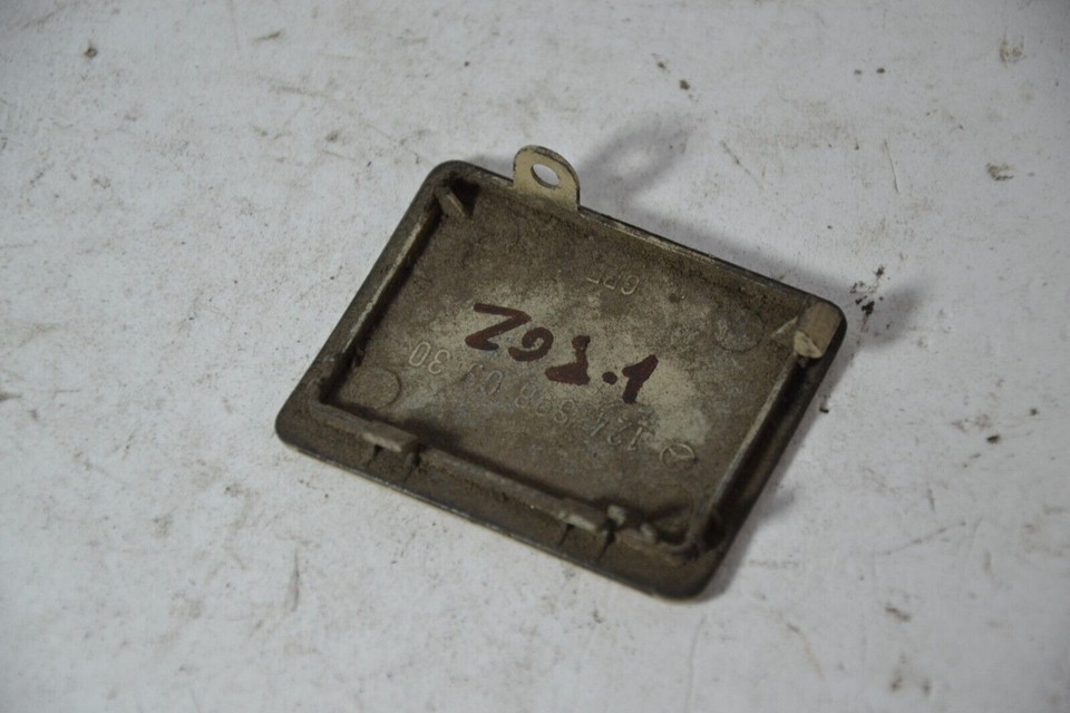 Mercedes W124 Jacking point cover cap trim A1246980330 | eBay