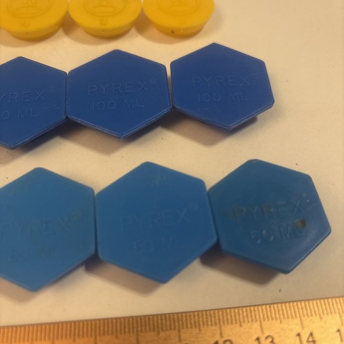 Lot of 13 Pyrex Kimax 3, 50, 100 Ml Plastic Stoppers Caps Science Lab ...