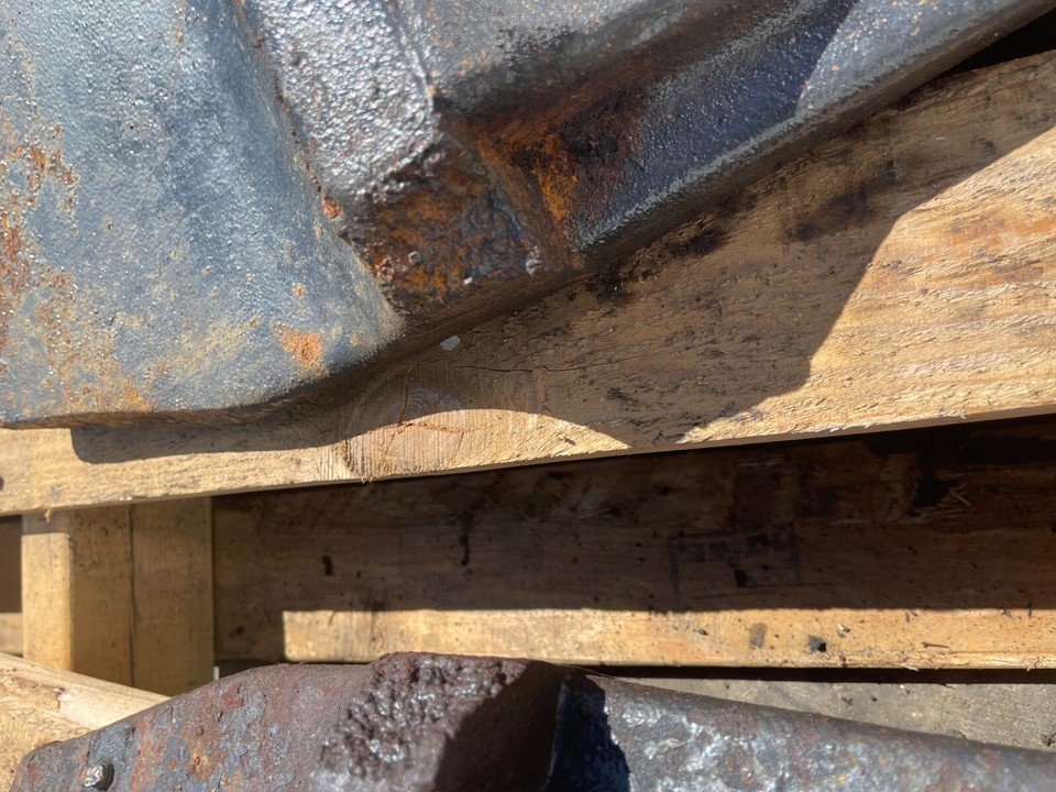 2008 Bobcat S300 Skid Steer Loader Counter Weights 6733775 6733760 | eBay