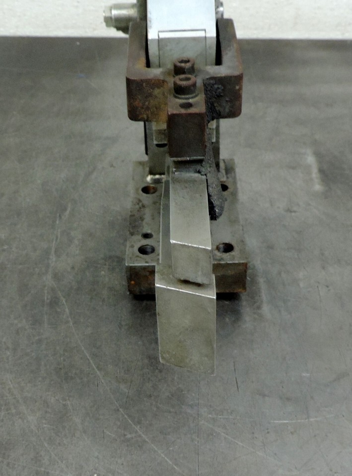 Tunkers K 40.1 A10 T12 NPT 45 Pneumatic Clamp Module | eBay