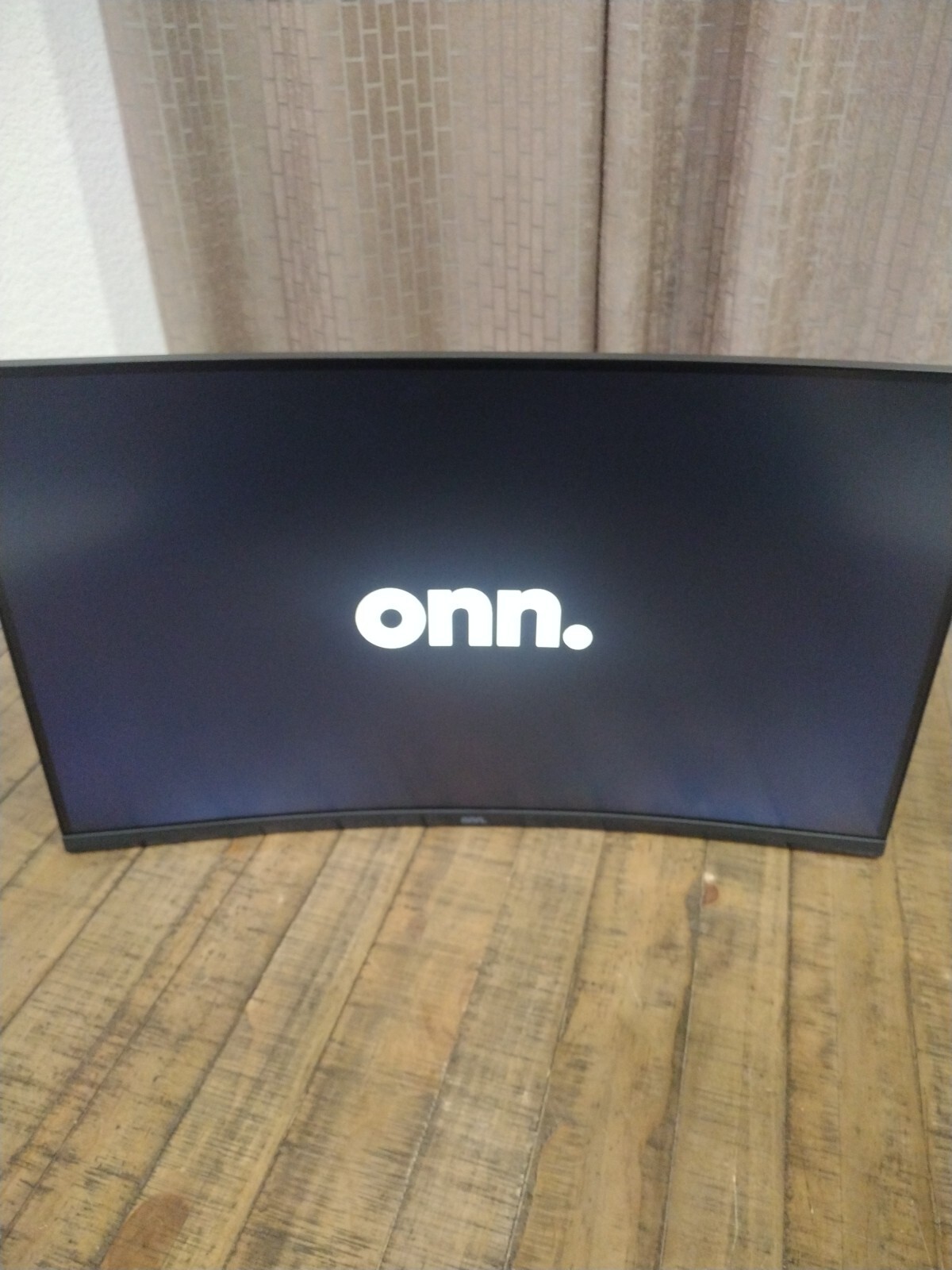 Onn 27" Full HD 165Hz 1ms Refresh Rate Immersive Curved Gaming Monitor ...