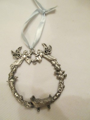 CAMCO Pewter Christmas Wreath Ornament Baby Crib Angels | eBay