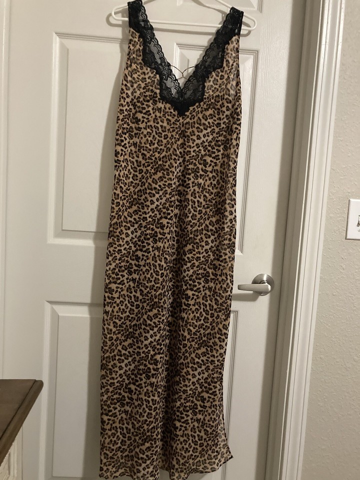 Valerie Stevens Intimates Long Sheer Nightgown Size Medium Leopard ...