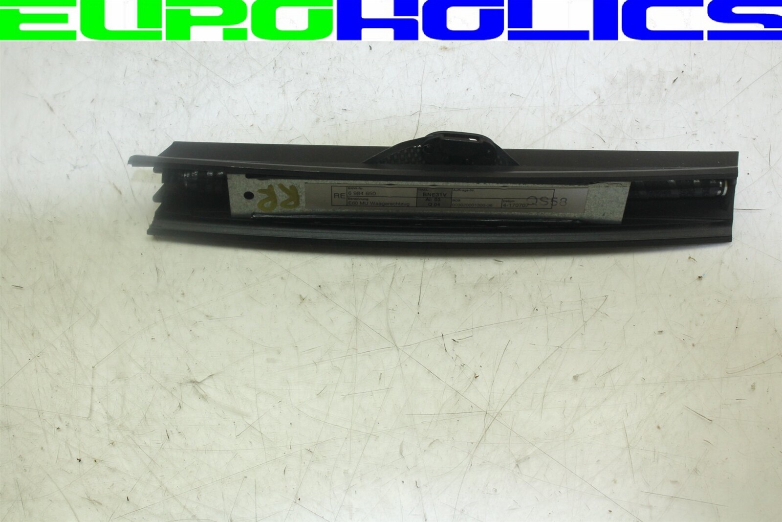OEM BMW E60 528i 08-10 Right Rear Quarter 1/4 Small Window Sun Shade ...