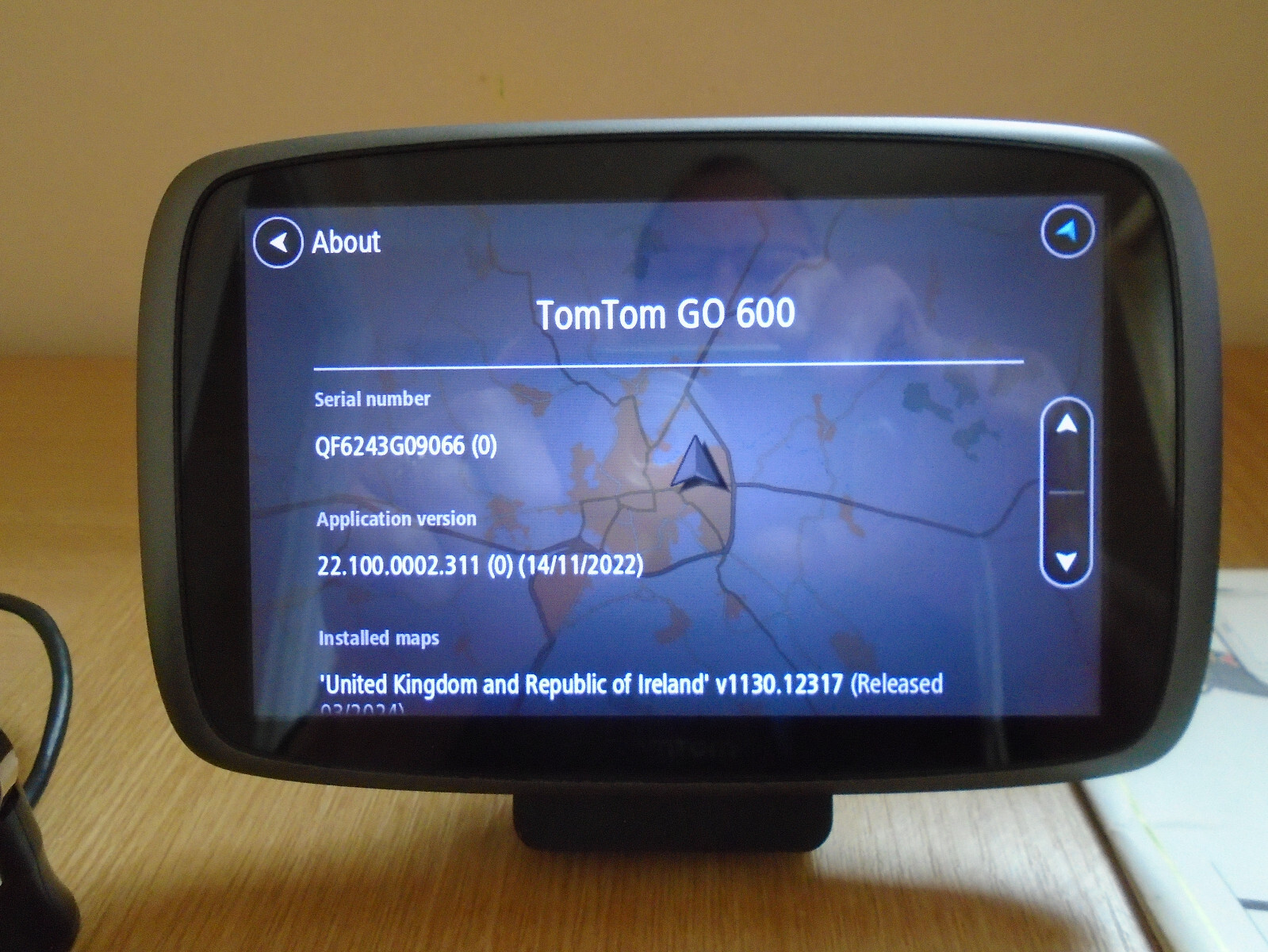 TomTom GO 600 Sat Nav - Lifetime Maps UK ROI | Grelly UK