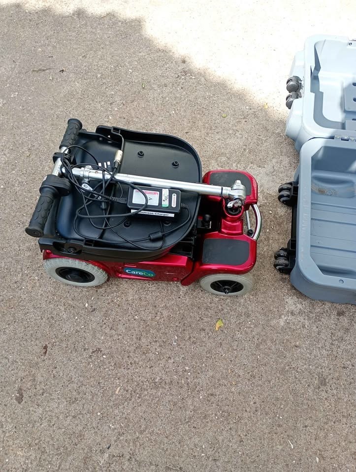 CareCo Scootcase Travel Mobility Scooter with Brand New Battery Pack ...
